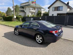 Blue Honda Accord 2009 in Vilnius, with an engine capacity of 2.00 L and mileage of 226 thousand km for 3450 €, photo 8 on AUTOMOTO.COM.LV