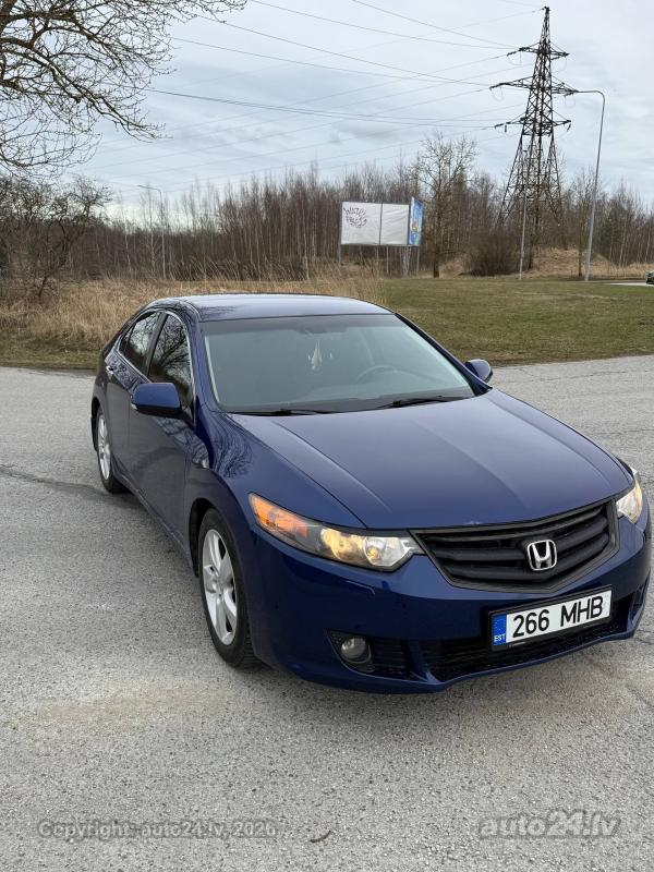 Zils Honda Accord 2011 Tallina, ar dzinēja tilpumu 2.00 L un nobraukumu 290 tūkst. km par 5500 €, foto 4 vietnē AUTOMOTO.COM.LV