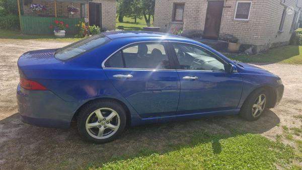 Blue Honda Accord 2020 in Kedainiai, with an engine capacity of 2.20 L and mileage of 320 thousand km for 1500 €, photo 2 on AUTOMOTO.COM.LV