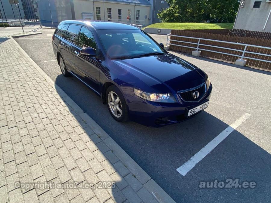 Zils Honda Accord 2003 Tallina, ar dzinēja tilpumu 2.00 L un nobraukumu 180 tūkst. km par 3200 €, foto 2 vietnē AUTOMOTO.COM.LV