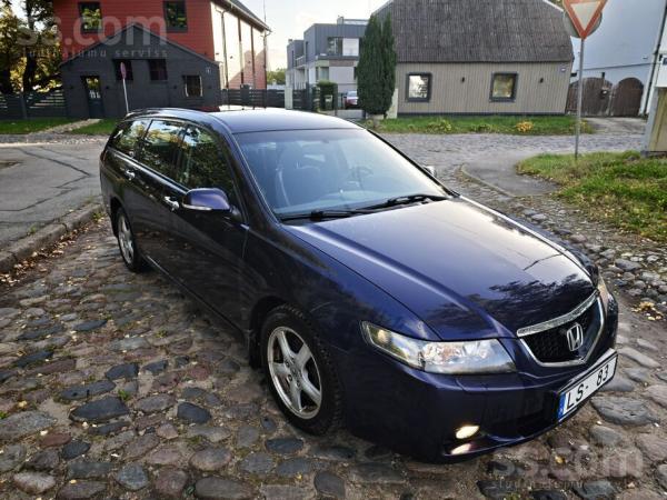 Blue Honda Accord 2003 in Riga, with an engine capacity of 2.00 L and mileage of 215 thousand km for 1900 €, photo 1 on AUTOMOTO.COM.LV