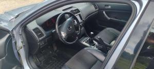 Blue Honda Accord 2004 in Moletai, with an engine capacity of 2.20 L and mileage of 400 thousand km for 900 €, photo 9 on AUTOMOTO.COM.LV