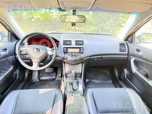 Zils Honda Accord 2004 Rīga, ar dzinēja tilpumu 2.00 L un nobraukumu 260 tūkst. km par 1750 €, foto 14 vietnē AUTOMOTO.COM.LV