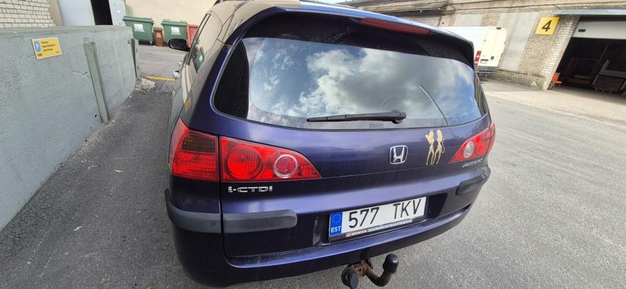 Zils Honda Accord 2005 Tallina, ar dzinēja tilpumu 2.20 L un nobraukumu 564 tūkst. km par 700 €, foto 16 vietnē AUTOMOTO.COM.LV
