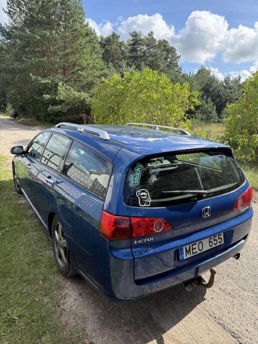 Zils Honda Accord 2005 Klaipėda, ar dzinēja tilpumu 2.20 L un nobraukumu 484 tūkst. km par 800 €, foto 4 vietnē AUTOMOTO.COM.LV