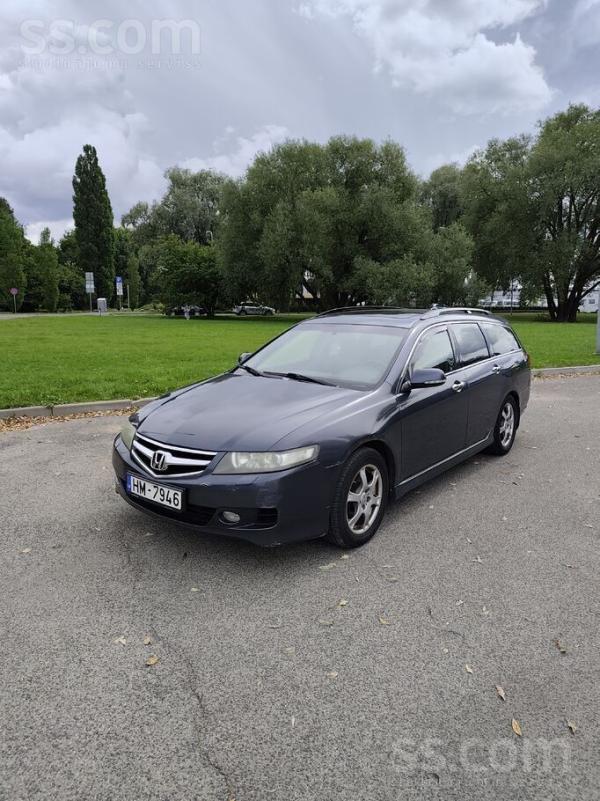 Zils Honda Accord 2006 Rīga, ar dzinēja tilpumu 2.20 L un nobraukumu 340 tūkst. km par 2490 €, foto 1 vietnē AUTOMOTO.COM.LV