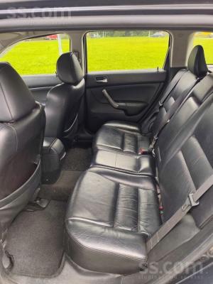 Zils Honda Accord 2006 Rīga, ar dzinēja tilpumu 2.20 L un nobraukumu 340 tūkst. km par 2490 €, foto 5 vietnē AUTOMOTO.COM.LV