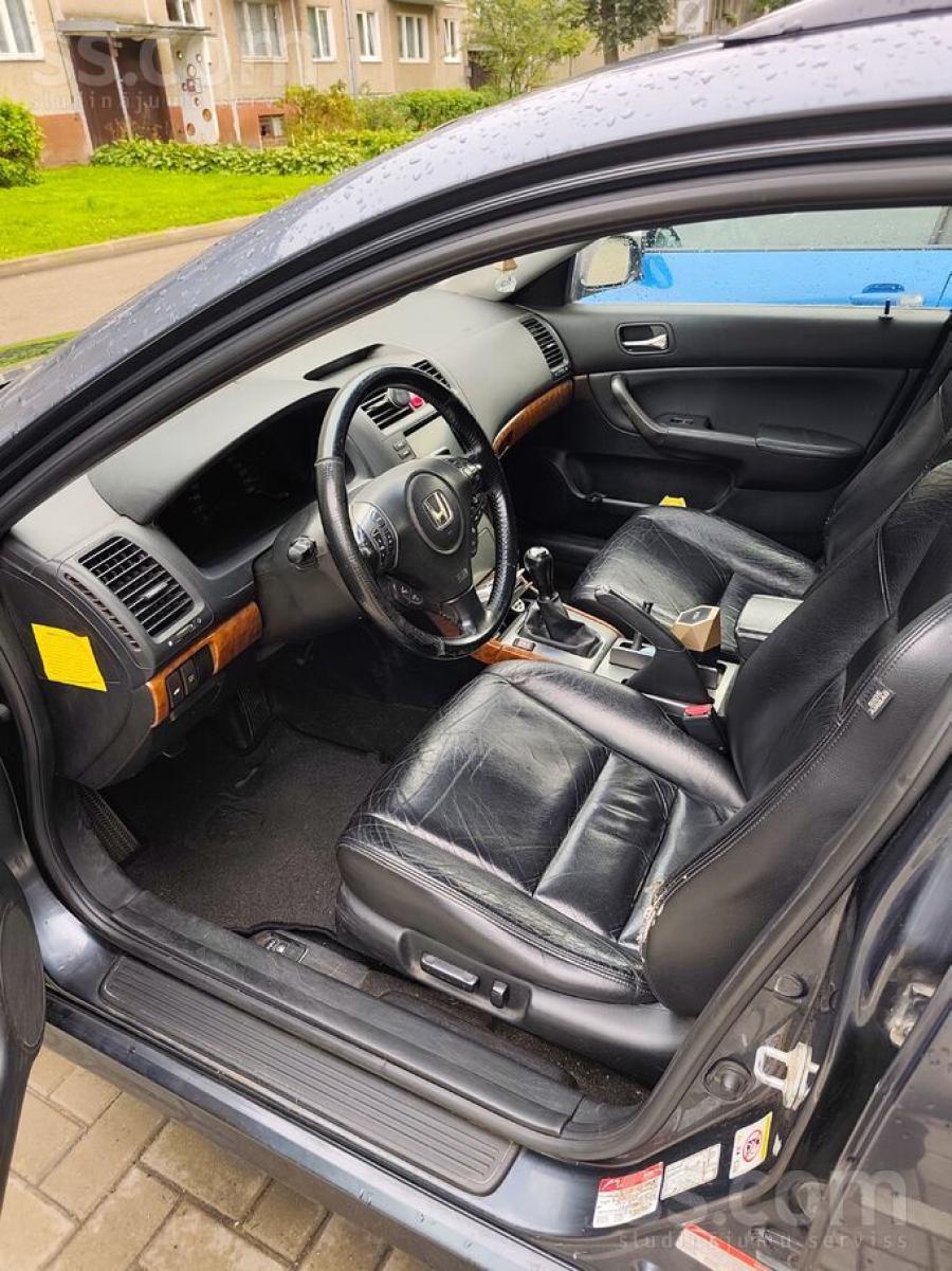 Zils Honda Accord 2006 Rīga, ar dzinēja tilpumu 2.20 L un nobraukumu 340 tūkst. km par 2490 €, foto 6 vietnē AUTOMOTO.COM.LV