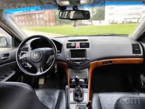 Zils Honda Accord 2006 Rīga, ar dzinēja tilpumu 2.20 L un nobraukumu 340 tūkst. km par 2490 €, foto 7 vietnē AUTOMOTO.COM.LV