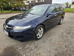 Zils Honda Accord 2006 Telšiai, ar dzinēja tilpumu 2.20 L un nobraukumu 386 tūkst. km par 1070 €, foto  vietnē AUTOMOTO.COM.LV