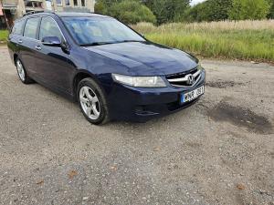 Zils Honda Accord 2006 Telšiai, ar dzinēja tilpumu 2.20 L un nobraukumu 386 tūkst. km par 1070 €, foto 3 vietnē AUTOMOTO.COM.LV