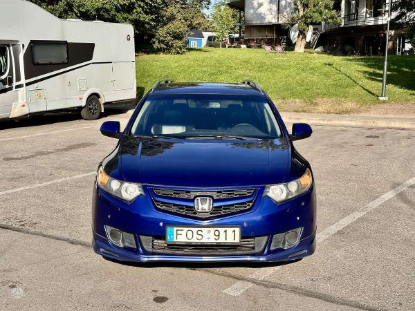 Blue Honda Accord 2008 in Trakai, with an engine capacity of 2.20 L and mileage of 331 thousand km for 3300 €, photo 2 on AUTOMOTO.COM.LV