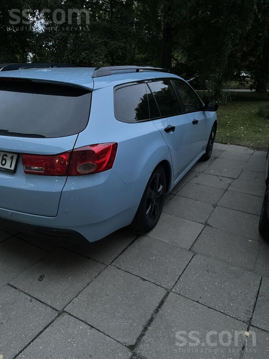 Blue Honda Accord 2008 in Riga, with an engine capacity of 2.20 L and mileage of 350 thousand km for 4000 €, photo 3 on AUTOMOTO.COM.LV