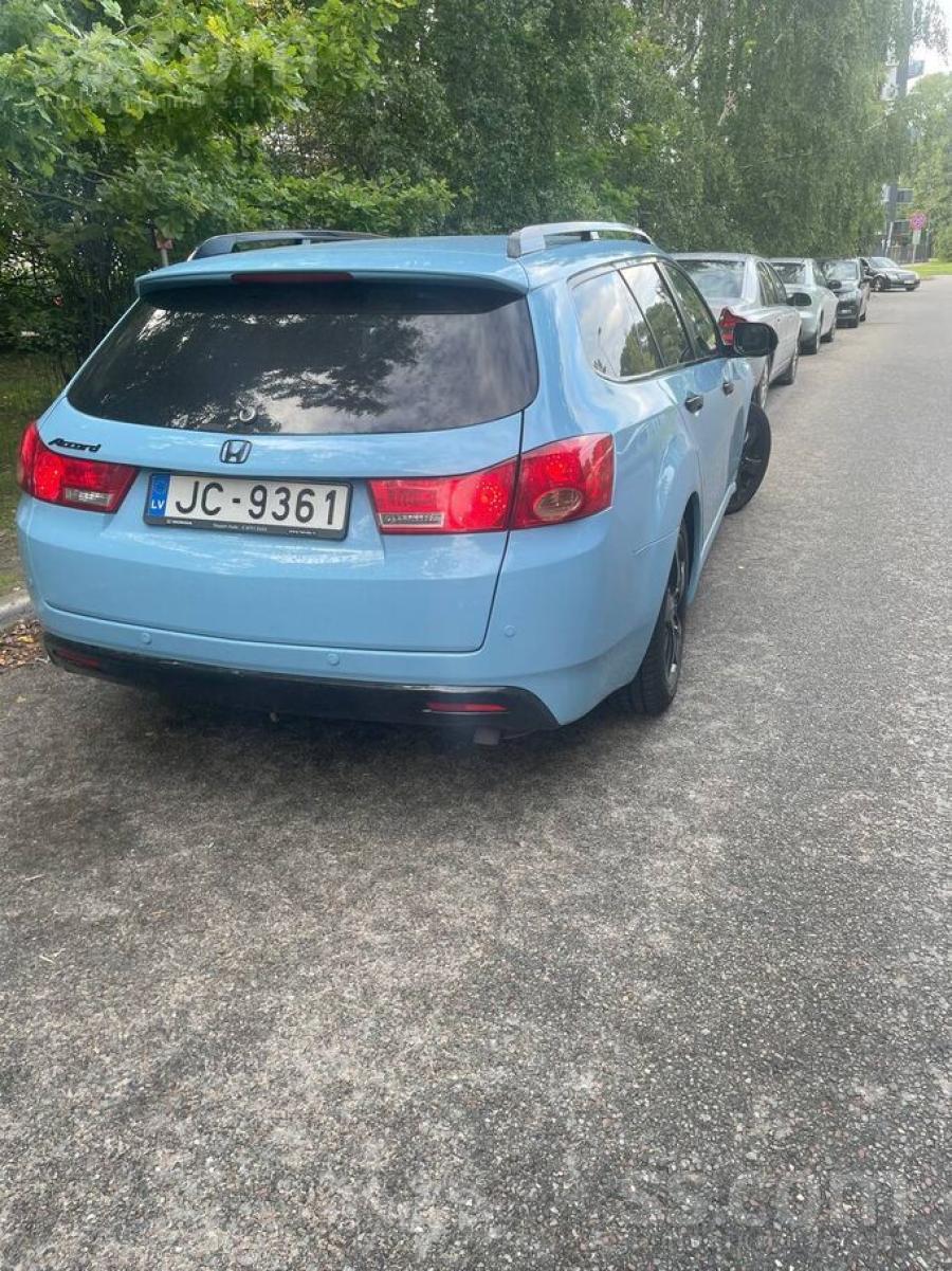 Zils Honda Accord 2008 Rīga, ar dzinēja tilpumu 2.20 L un nobraukumu 350 tūkst. km par 4000 €, foto 3 vietnē AUTOMOTO.COM.LV