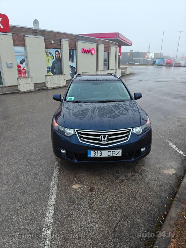 Zils Honda Accord 2009 Rapla, ar dzinēja tilpumu 2.20 L un nobraukumu 288 tūkst. km par 3400 €, foto 4 vietnē AUTOMOTO.COM.LV