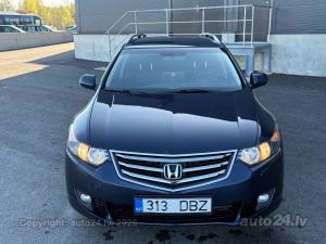 Blue Honda Accord 2009 in Rapla, with an engine capacity of 2.20 L and mileage of 289 thousand km for 3000 €, photo 8 on AUTOMOTO.COM.LV