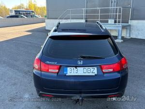 Blue Honda Accord 2009 in Rapla, with an engine capacity of 2.20 L and mileage of 289 thousand km for 3000 €, photo 9 on AUTOMOTO.COM.LV