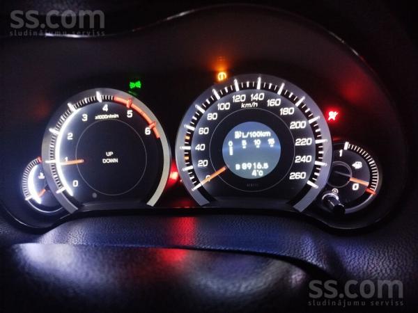 Blue Honda Accord 2009 in Ogre, with an engine capacity of 2.20 L and mileage of 350 thousand km for 800 €, photo 6 on AUTOMOTO.COM.LV