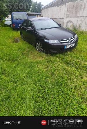 Brūns Honda Accord 2006 Rīga, ar dzinēja tilpumu 2.00 L un nobraukumu 351 tūkst. km par 500 €, foto  vietnē AUTOMOTO.COM.LV