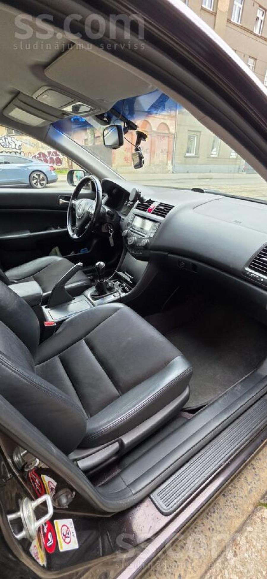 Brūns Honda Accord 2006 Rīga, ar dzinēja tilpumu 2.00 L un nobraukumu 186 tūkst. km par 3650 €, foto 9 vietnē AUTOMOTO.COM.LV