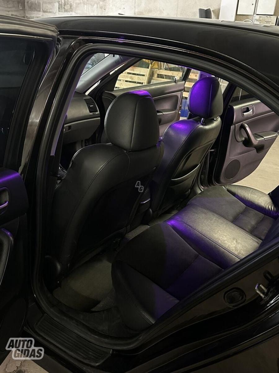 Brūns Honda Accord 2007 Kauņa, ar dzinēja tilpumu 2.00 L un nobraukumu 219 tūkst. km par 3699 €, foto 14 vietnē AUTOMOTO.COM.LV