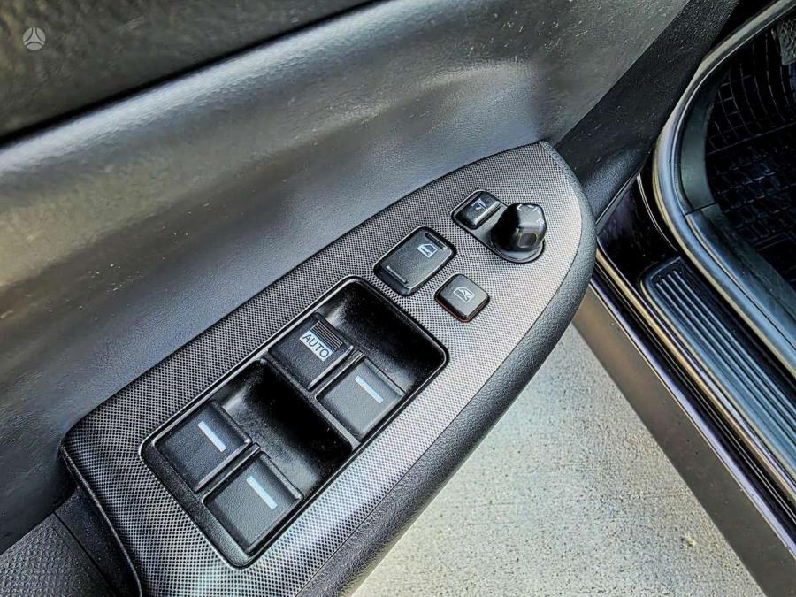 Brūns Honda Accord 2007 Viļņa, ar dzinēja tilpumu 2.00 L un nobraukumu 342 tūkst. km par 980 €, foto 9 vietnē AUTOMOTO.COM.LV
