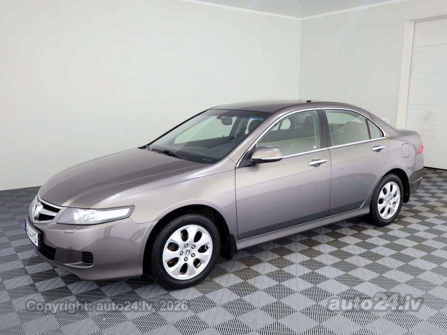 Brown Honda Accord 2007 in Tallinn, with an engine capacity of 2.00 L and mileage of 110 thousand km for 3499 €, photo 3 on AUTOMOTO.COM.LV
