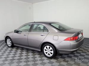 Brown Honda Accord 2007 in Tallinn, with an engine capacity of 2.00 L and mileage of 110 thousand km for 3499 €, photo 5 on AUTOMOTO.COM.LV