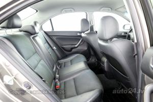 Brown Honda Accord 2007 in Tallinn, with an engine capacity of 2.00 L and mileage of 110 thousand km for 3499 €, photo 8 on AUTOMOTO.COM.LV