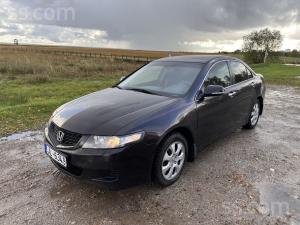 Brown Honda Accord 2007 in Liepaja, with an engine capacity of 2.00 L and mileage of 255 thousand km for 2100 €, photo 1 on AUTOMOTO.COM.LV