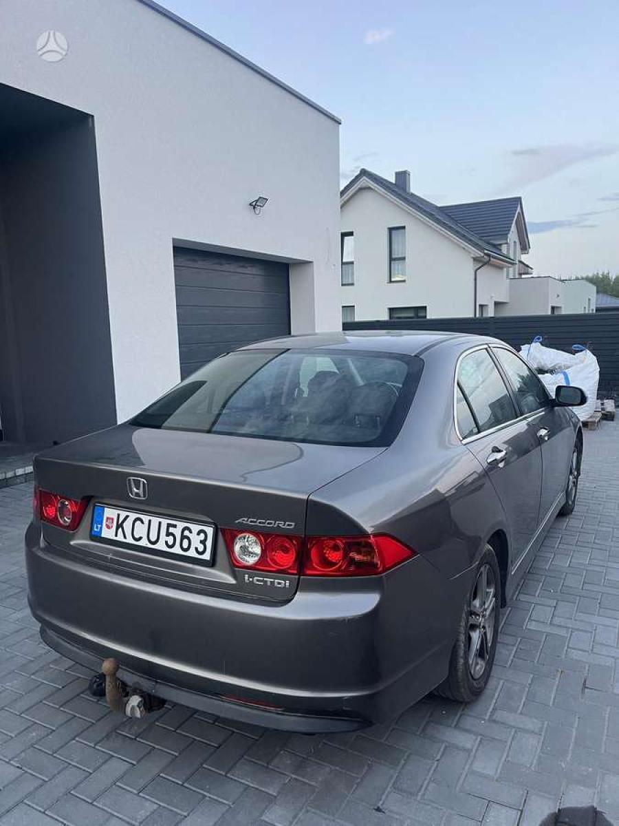 Brūns Honda Accord 2008 Kauņa, ar dzinēja tilpumu 2.20 L un nobraukumu 457 tūkst. km par 850 €, foto 7 vietnē AUTOMOTO.COM.LV