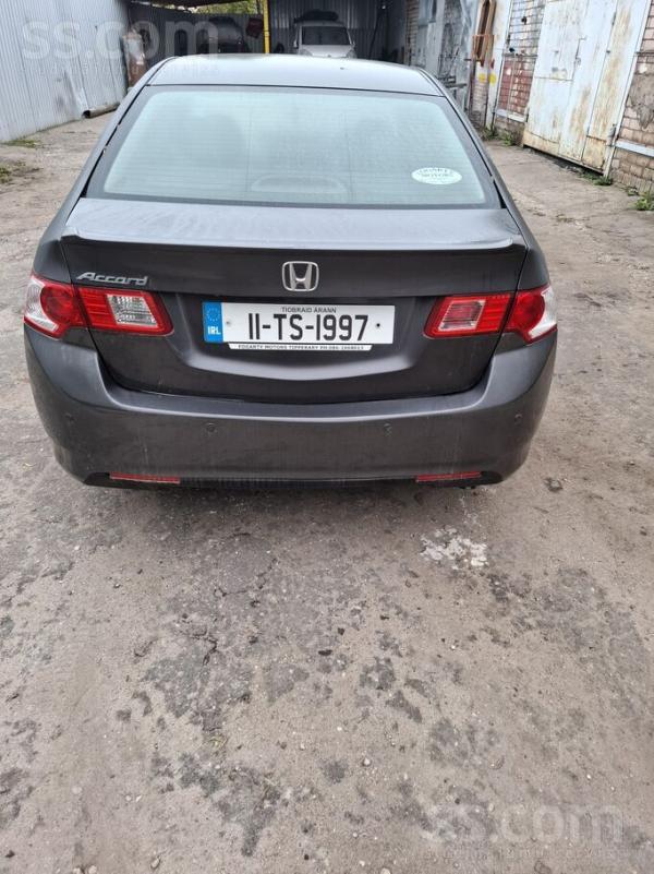 Хонда Аккорд 2011 в Даугавпилс на AUTOMOTO.COM.LV Коричневый Хонда Аккорд 2011 в Даугавпилс, объемом двигателя 2.20 л и пробегом 200 тыс. км за 1500 €, фото 3 на AUTOMOTO.COM.LV