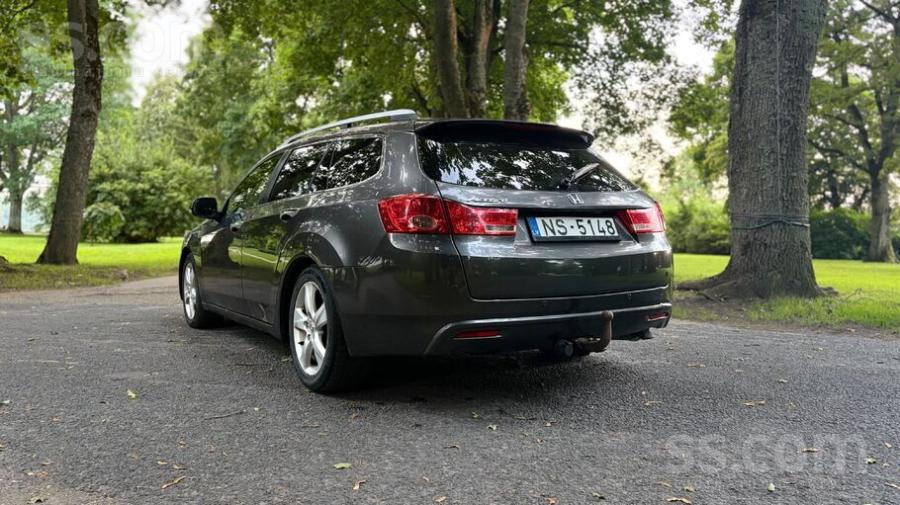 Brūns Honda Accord 2009 Ogre, ar dzinēja tilpumu 2.20 L un nobraukumu 322 tūkst. km par 2700 €, foto 3 vietnē AUTOMOTO.COM.LV