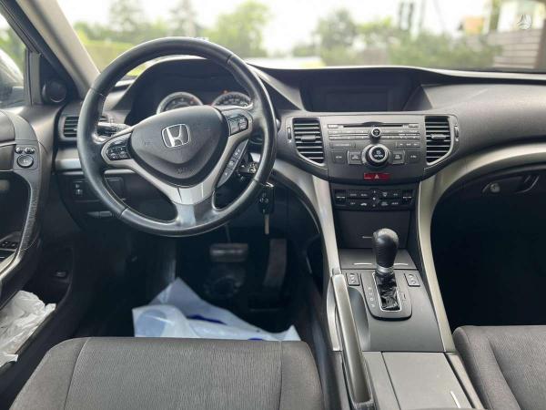 Brūns Honda Accord 2010 Utena, ar dzinēja tilpumu 2.20 L un nobraukumu 290 tūkst. km par 4650 €, foto 10 vietnē AUTOMOTO.COM.LV