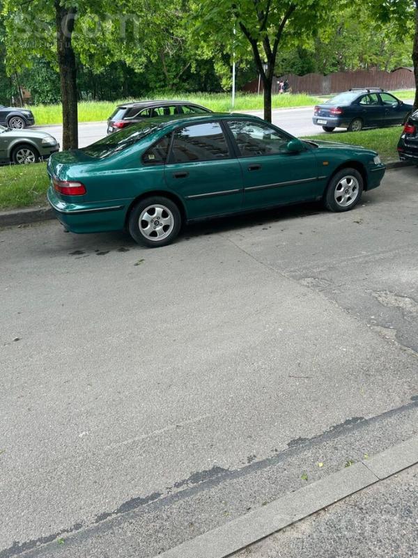 Zaļš Honda Accord 1996 Rīga, ar dzinēja tilpumu 2.00 L un nobraukumu 224 tūkst. km par 1100 €, foto 1 vietnē AUTOMOTO.COM.LV