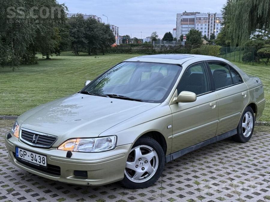 Zaļš Honda Accord 1999 Rīga, ar dzinēja tilpumu 2.00 L un nobraukumu 163 tūkst. km par 690 €, foto 1 vietnē AUTOMOTO.COM.LV