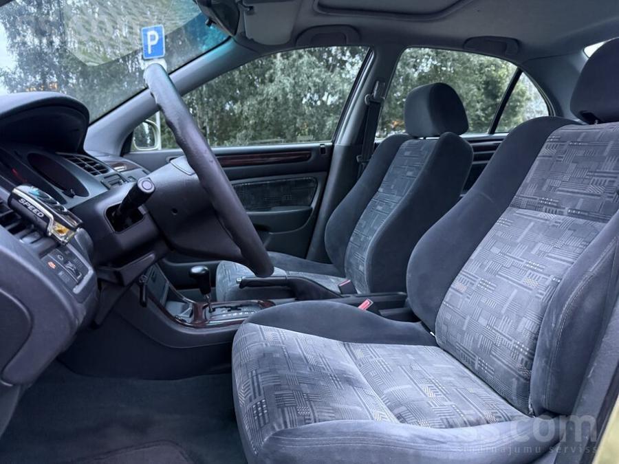 Zaļš Honda Accord 1999 Rīga, ar dzinēja tilpumu 2.00 L un nobraukumu 163 tūkst. km par 690 €, foto 11 vietnē AUTOMOTO.COM.LV