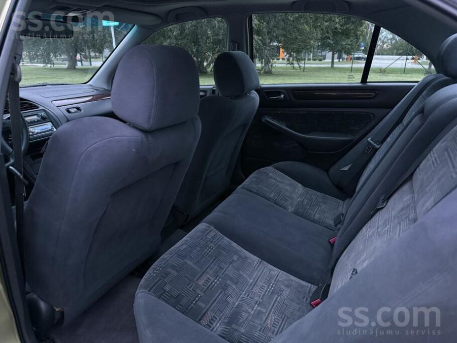 Zaļš Honda Accord 1999 Rīga, ar dzinēja tilpumu 2.00 L un nobraukumu 163 tūkst. km par 690 €, foto 16 vietnē AUTOMOTO.COM.LV