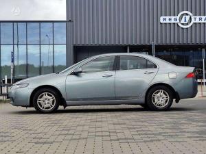 Green Honda Accord 2005 in Siauliai, with an engine capacity of 2.00 L and mileage of 270 thousand km for 800 €, photo 7 on AUTOMOTO.COM.LV