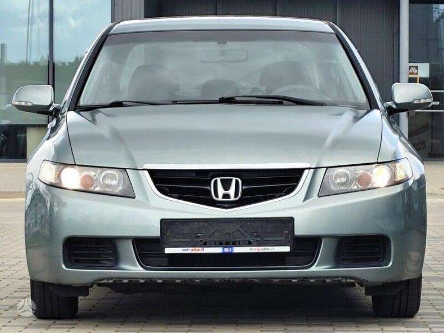 Green Honda Accord 2005 in Siauliai, with an engine capacity of 2.00 L and mileage of 270 thousand km for 800 €, photo 15 on AUTOMOTO.COM.LV
