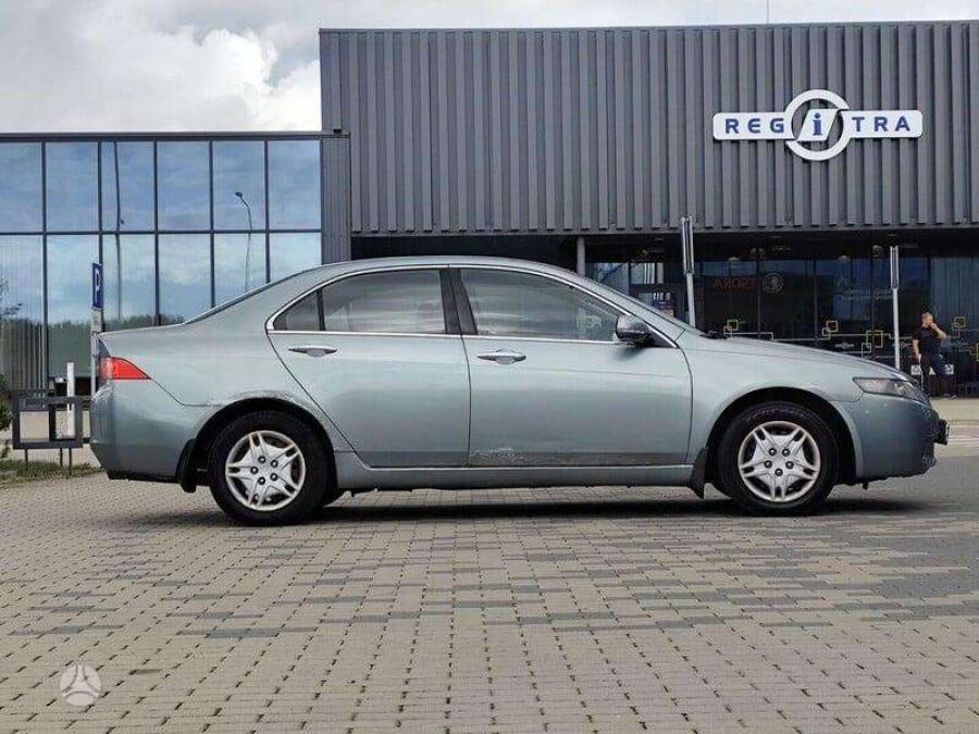 Green Honda Accord 2005 in Siauliai, with an engine capacity of 2.00 L and mileage of 270 thousand km for 800 €, photo 17 on AUTOMOTO.COM.LV