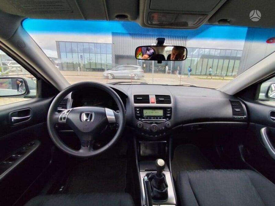Green Honda Accord 2005 in Siauliai, with an engine capacity of 2.00 L and mileage of 270 thousand km for 800 €, photo 29 on AUTOMOTO.COM.LV
