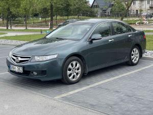 Zaļš Honda Accord 2006 Kauņa, ar dzinēja tilpumu 2.35 L un nobraukumu 192 tūkst. km par 1350 €, foto  vietnē AUTOMOTO.COM.LV
