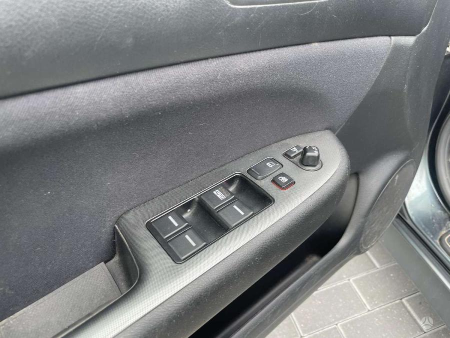 Green Honda Accord 2006 in Kaunas, with an engine capacity of 2.35 L and mileage of 192 thousand km for 1350 €, photo 13 on AUTOMOTO.COM.LV