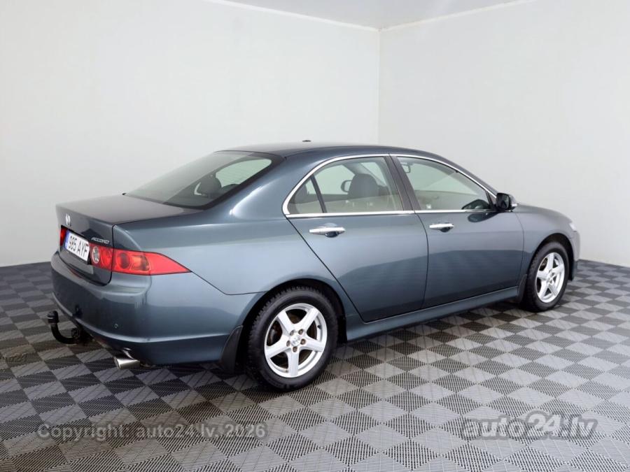 Zaļš Honda Accord 2007 Tallina, ar dzinēja tilpumu 2.00 L un nobraukumu 187 tūkst. km par 2499 €, foto 4 vietnē AUTOMOTO.COM.LV