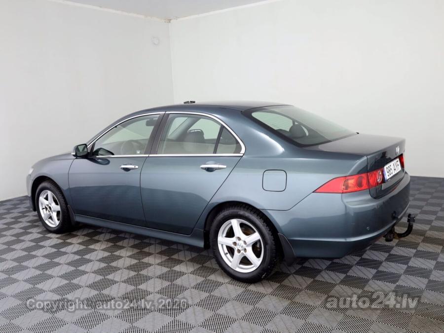 Zaļš Honda Accord 2007 Tallina, ar dzinēja tilpumu 2.00 L un nobraukumu 187 tūkst. km par 2499 €, foto 5 vietnē AUTOMOTO.COM.LV
