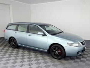 Green Honda Accord 2003 in Tallinn, with an engine capacity of 2.00 L and mileage of 323 thousand km for 899 €, photo 9 on AUTOMOTO.COM.LV