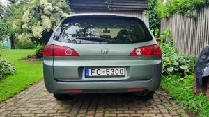 Green Honda Accord 2004 in Riga, with an engine capacity of 2.00 L and mileage of 263 thousand km for 1650 €, photo 4 on AUTOMOTO.COM.LV