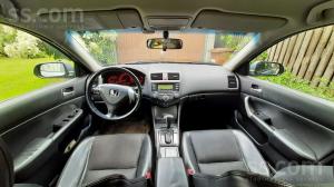 Green Honda Accord 2004 in Riga, with an engine capacity of 2.00 L and mileage of 263 thousand km for 1650 €, photo 9 on AUTOMOTO.COM.LV