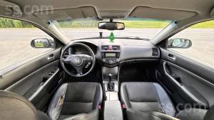 Green Honda Accord 2006 in Riga, with an engine capacity of 2.00 L and mileage of 268 thousand km for 600 €, photo 16 on AUTOMOTO.COM.LV